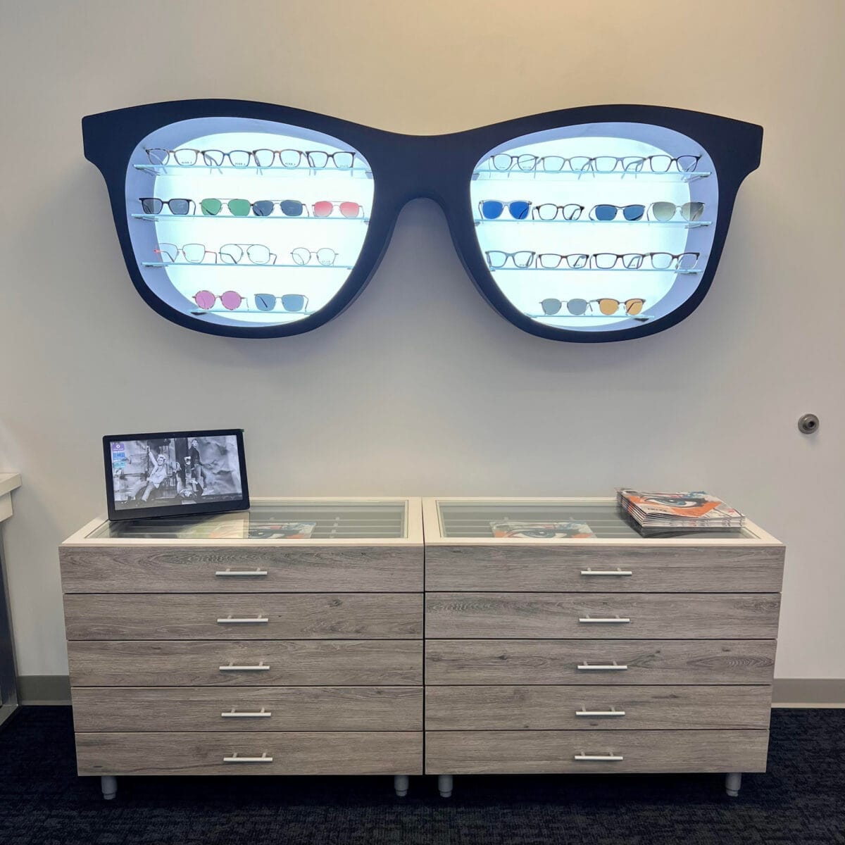 Bryan's Massive Frame Display - OMG! Optical Marketing Group